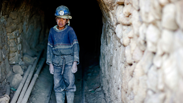 AMPERSAND : PEDRO (13), L'ENFANT DES MINES (BOLIVIE)
